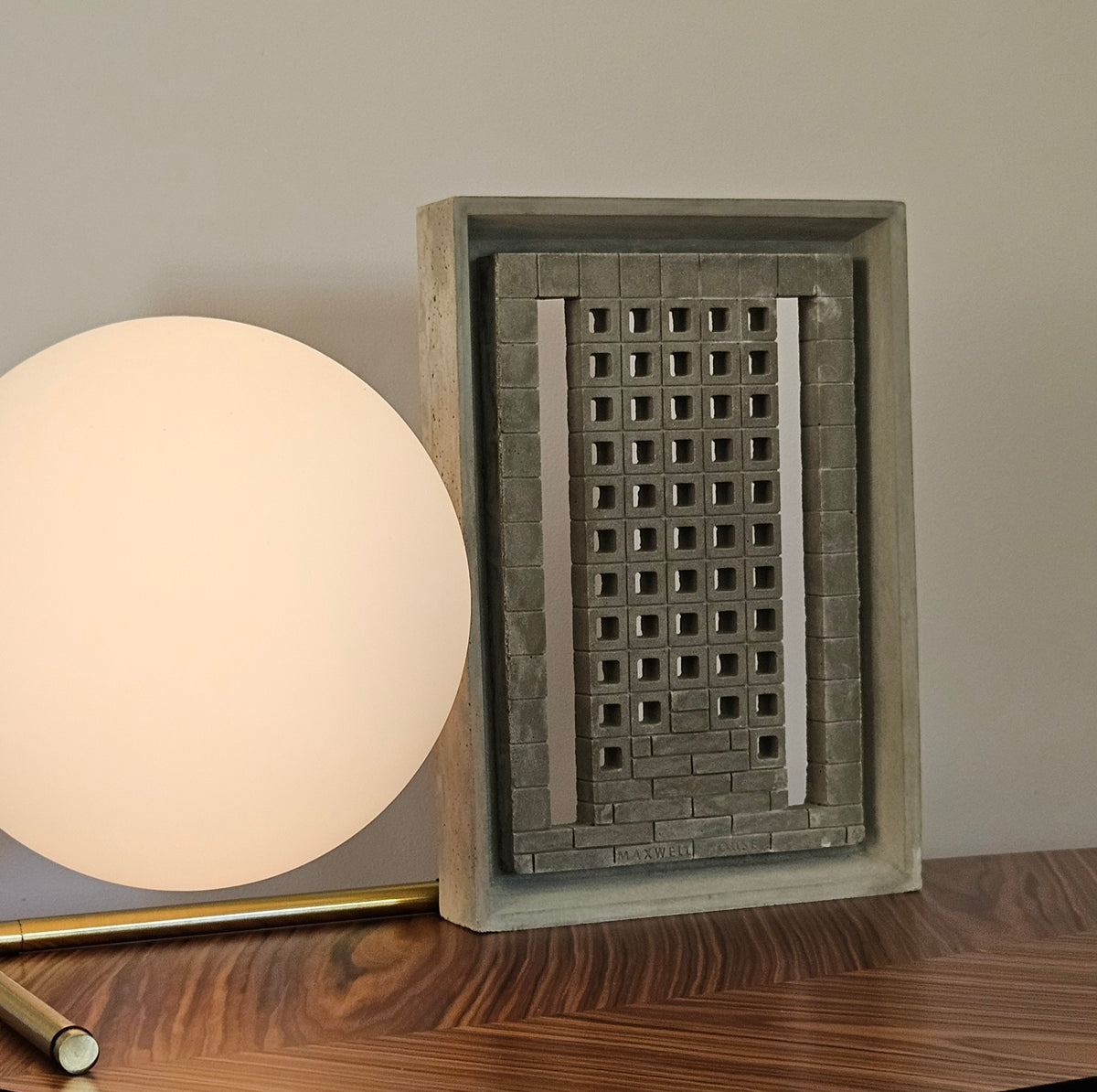 Maxwell House Tribute Sculpture (Small) – Harry Young Art